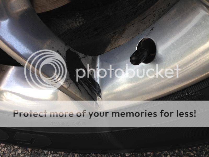 Grease inside the D/S wheel??? | Jeep Garage - Jeep Forum